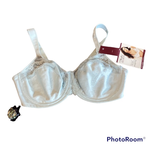 Playtex | Intimates & Sleepwear | Playtex Secrets Underwire Bra Light ...